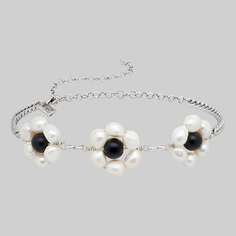 Lillian Pearl Daisy Choker - Silver