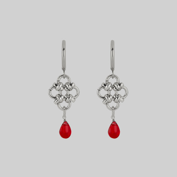 RUBIOUS. Chainmail & Red Glass Hoop Earrings - Silver – REGALROSE