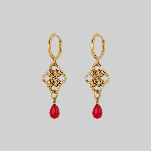 RUBIOUS. Chainmail & Red Glass Hoop Earrings - Gold